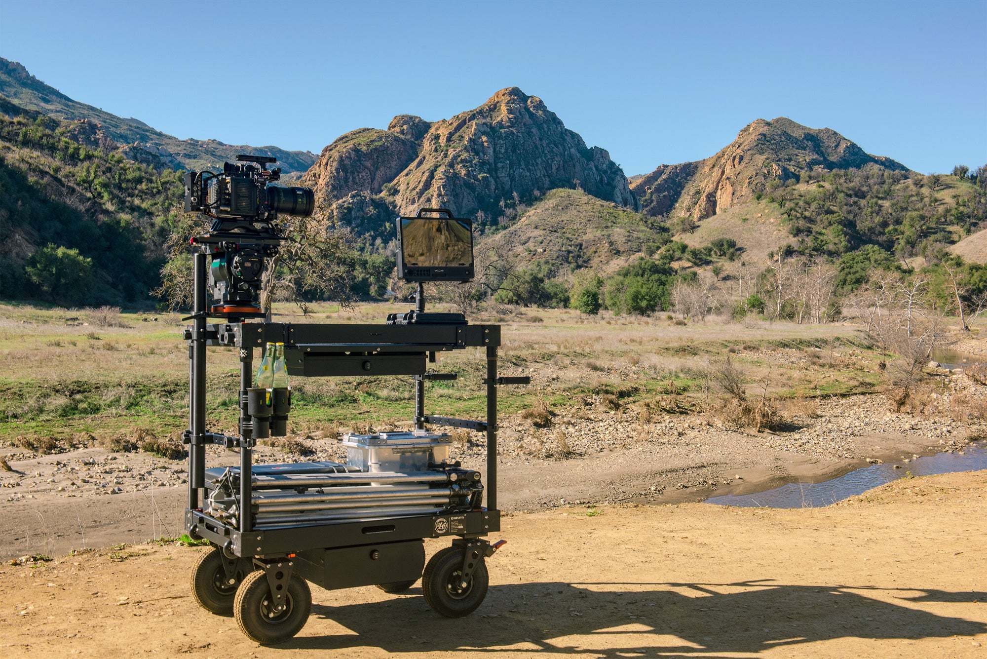 Industry Professionals on the The Apollo Workstation – INOVATIV