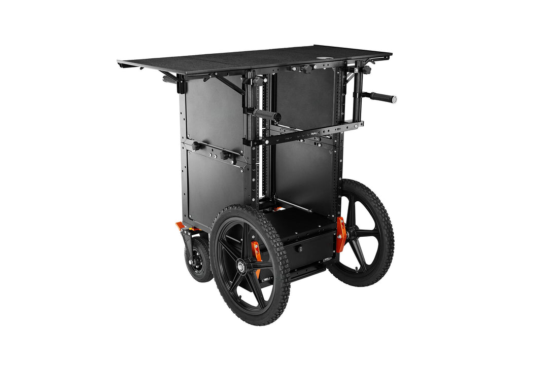 Deploy | Vertical Rack Mount Workstation – INOVATIV