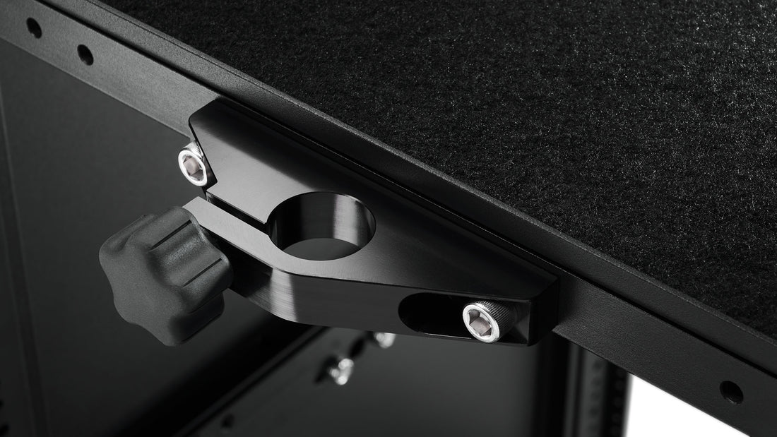 Deploy | Vertical Rack Mount Workstation – INOVATIV